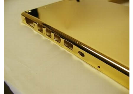 Macbook in Gold and diamonds by Computer Choppers