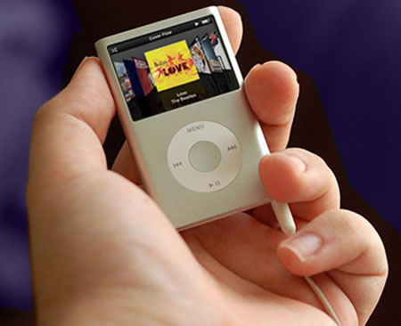 Apple’s new iPod will most probably have a large touch screen